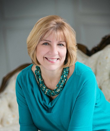 Laura-Hedgecock-Headshot-Focal-Point-cropped-copy - Treasure Chest of ...